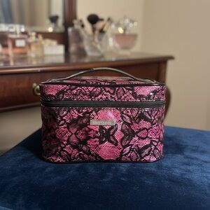 Simply Basic | Bags | Chic Pink Snake Print Cosmetic Case | Poshmark